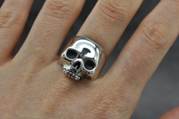 Jawless Skull Ring | hellcatjewellery
