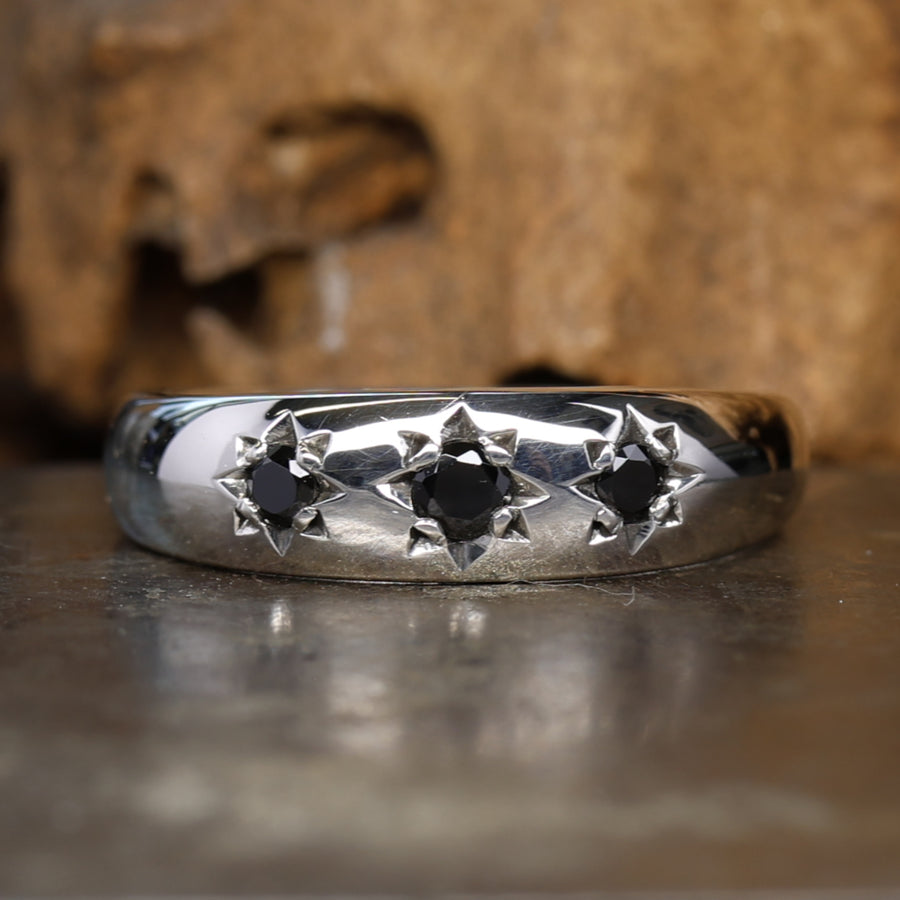 Gothic Silver Gypsy Ring - Set with Black Spinel – hellcatjewellery