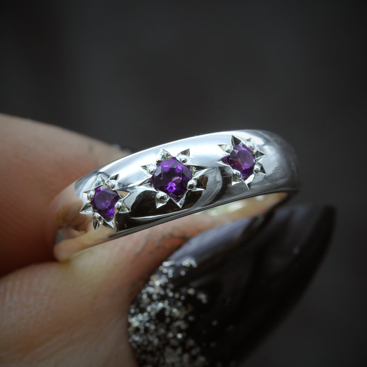 Gothic Gypsy Ring - Amethyst – hellcatjewellery