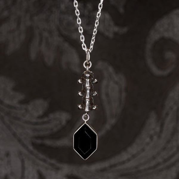 Onyx Spine Necklace - Silver Gothic Pendant – hellcatjewellery