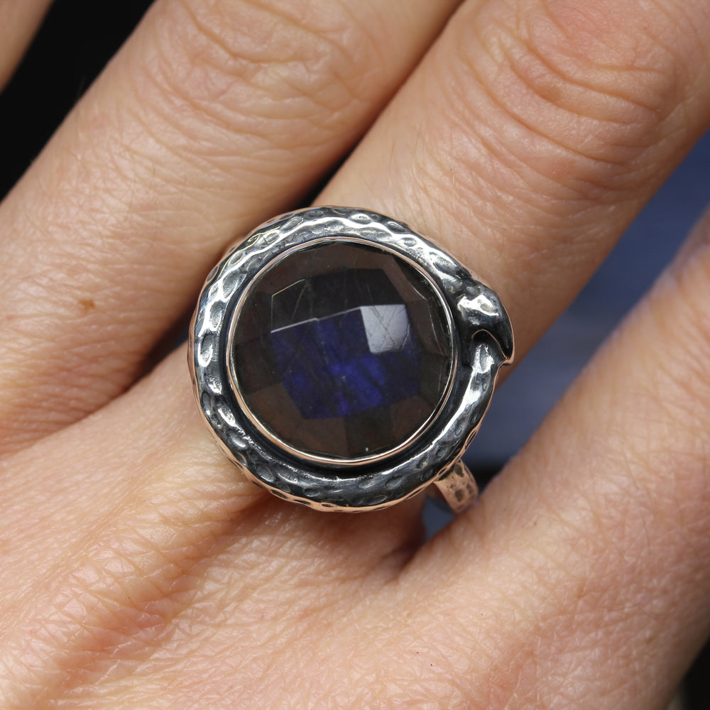 Hellcat Jewellery | Skull Engagement Rings | Gothic Jewellery ...